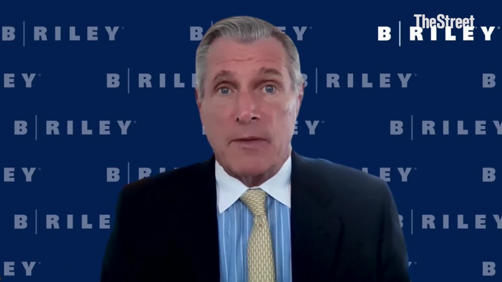 Recession-proof investments: Sectors that thrive during downturns