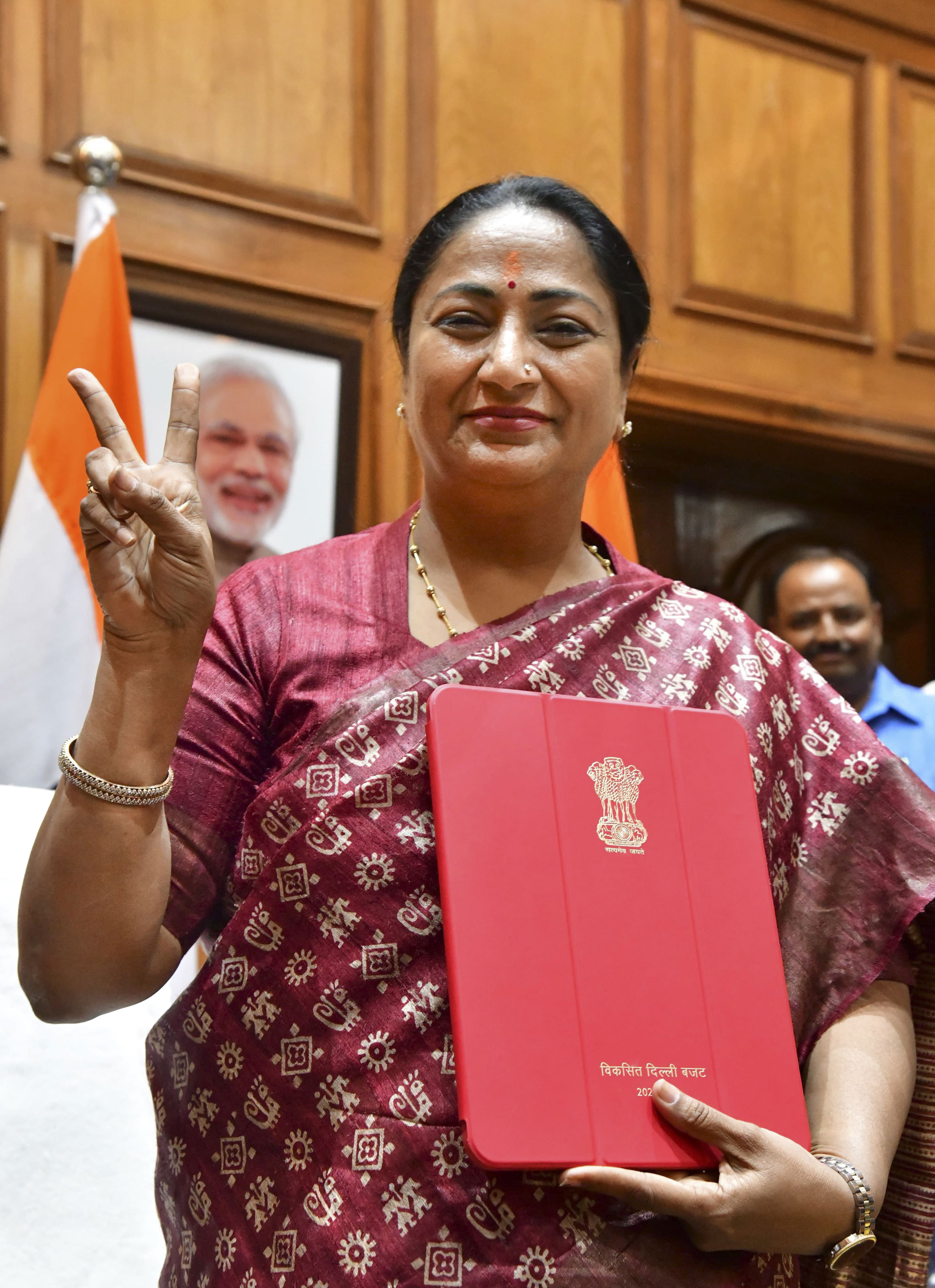 BJP-led Delhi govt presents Rs 1-lakh-cr budget with focus on Yamuna ...