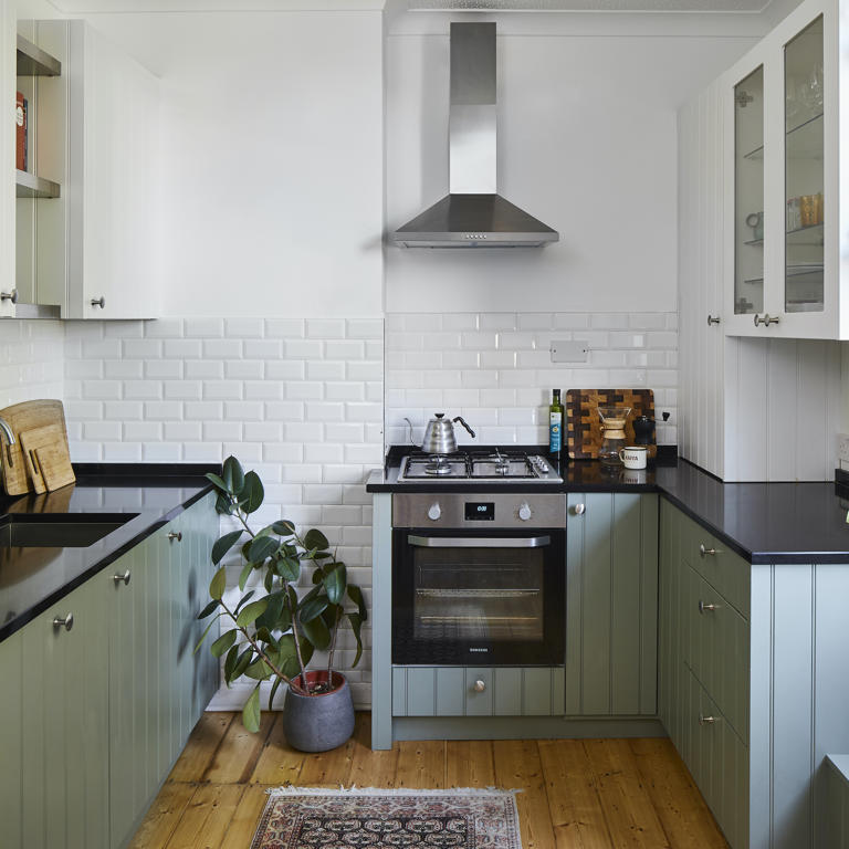 The 6 best cabinet styles for small kitchens – the stylish options that ...