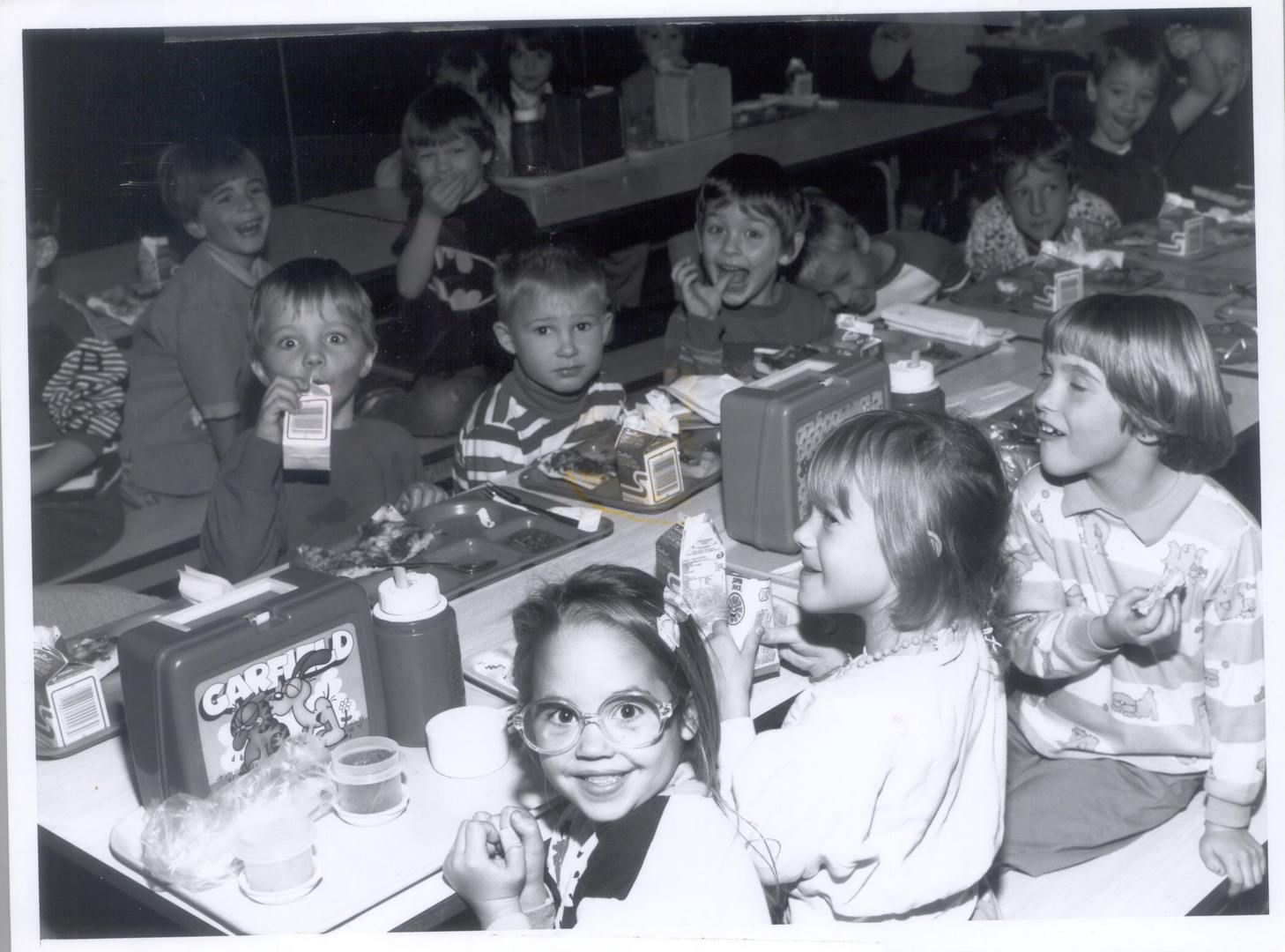 15 Snacks Every ‘80s Kids Had In Their Lunchbox