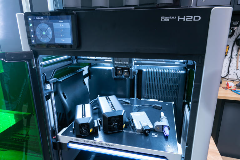 The Bambu H2D isn’t just a bigger 3D printer — it’s a laser cutter, pen ...