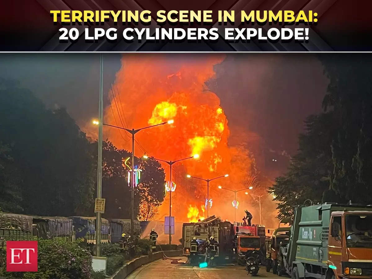 Explosion caught on camera: 20 LPG cylinders burst in Mumbai, lighting ...