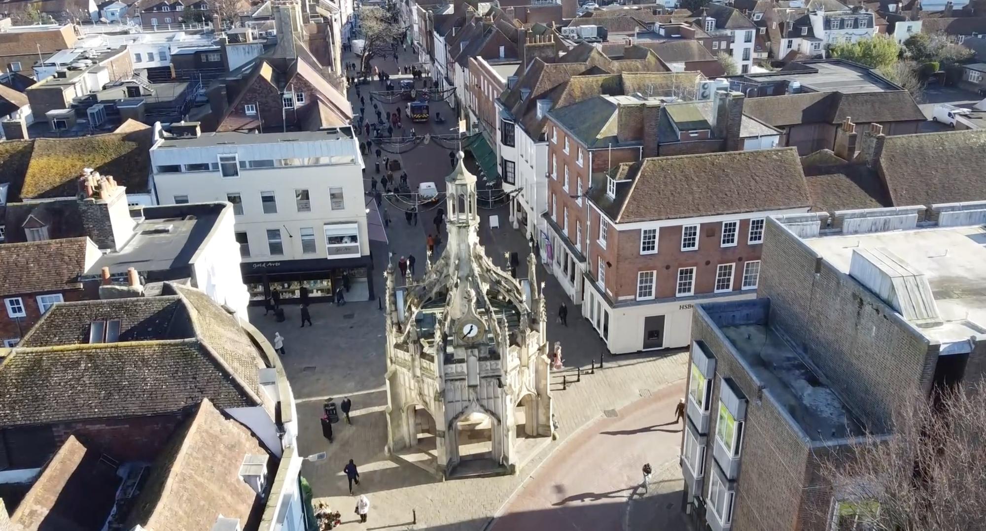 Chichester's fastest and slowest house sale postcodes revealed