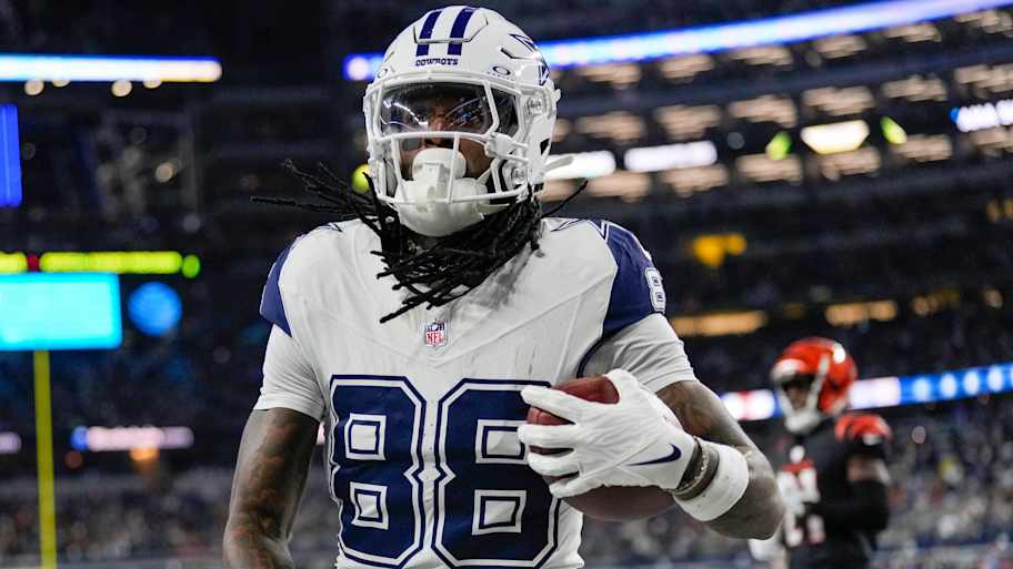 Dallas Cowboys have been unbelievable when selecting WRs in Round 1