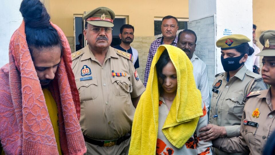 Chilling details surface in Meerut murder case: Muskan slit Saurabh ...