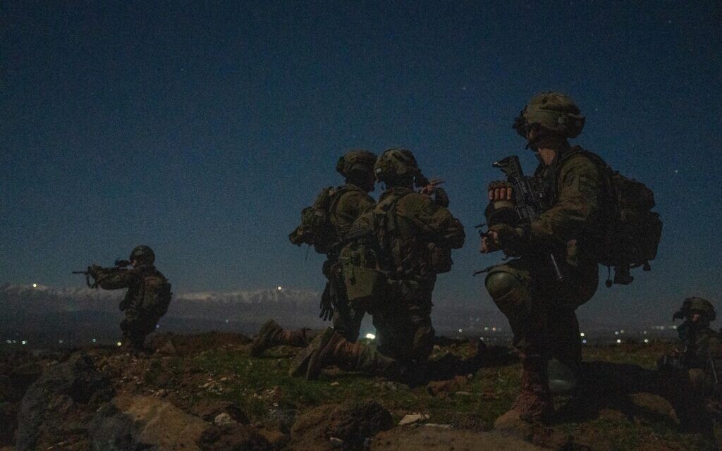 Paratroopers redeployed from Syria to south Israel ahead of planned ...