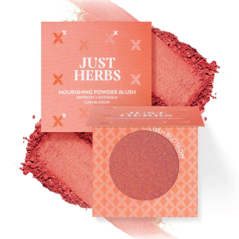 Mastering Powder Blush for a Flawless Complexion
