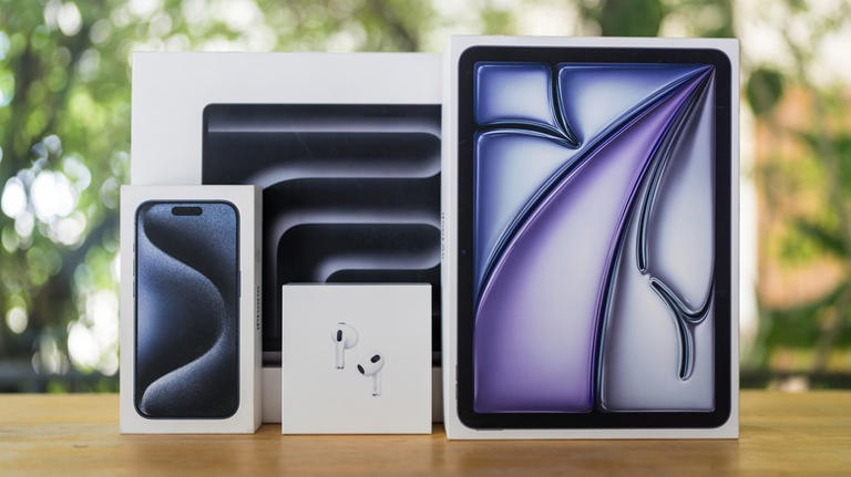 Apple Packaging: What Makes Unboxing The White Boxes So Special