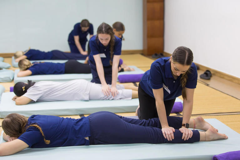 Krysten Ritter’s six favorite books include a mix of music history and ...