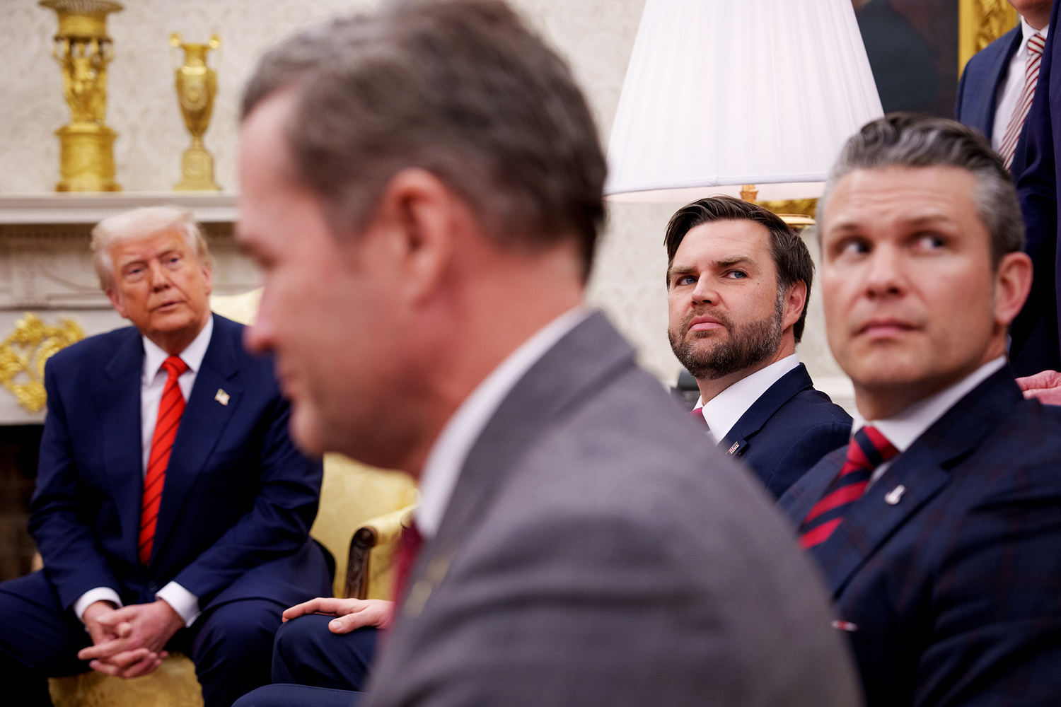 Maddow Blog | White House declares ‘case closed’ on Signal chat scandal ...