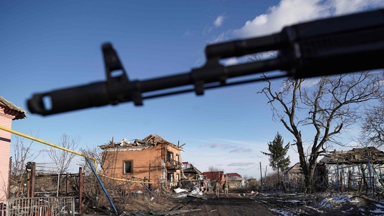 Ukraine detains 'mole' for sharing troops locations for Russian missiles