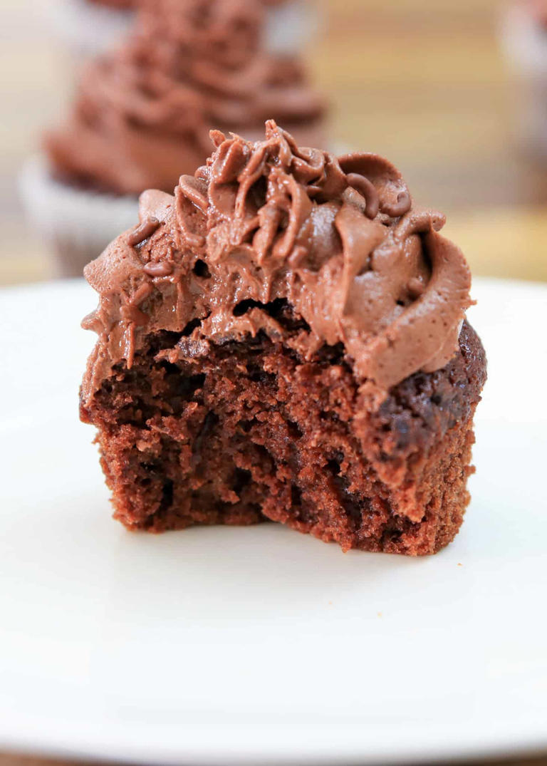 Irresistible Chocolate Cupcakes
