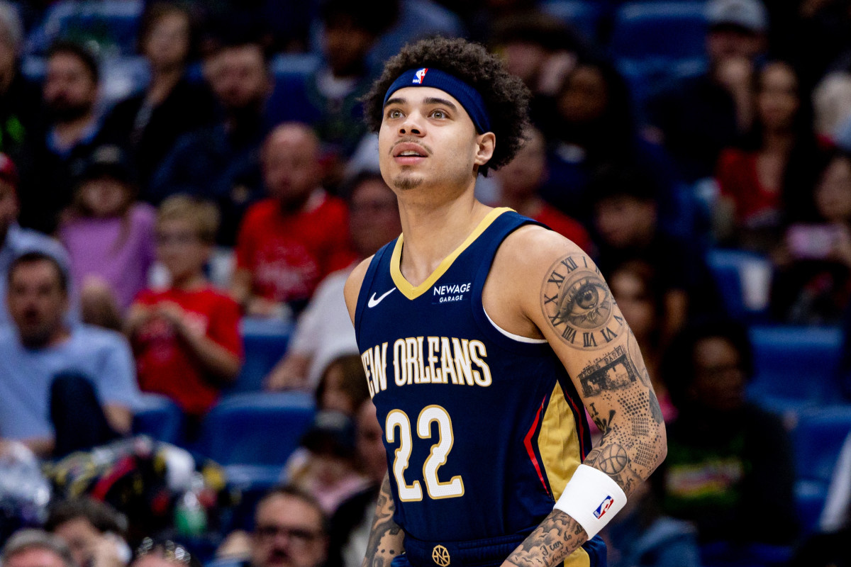 Pelicans Guard Lester Quiñones Leans on Lessons from Stephen Curry ...