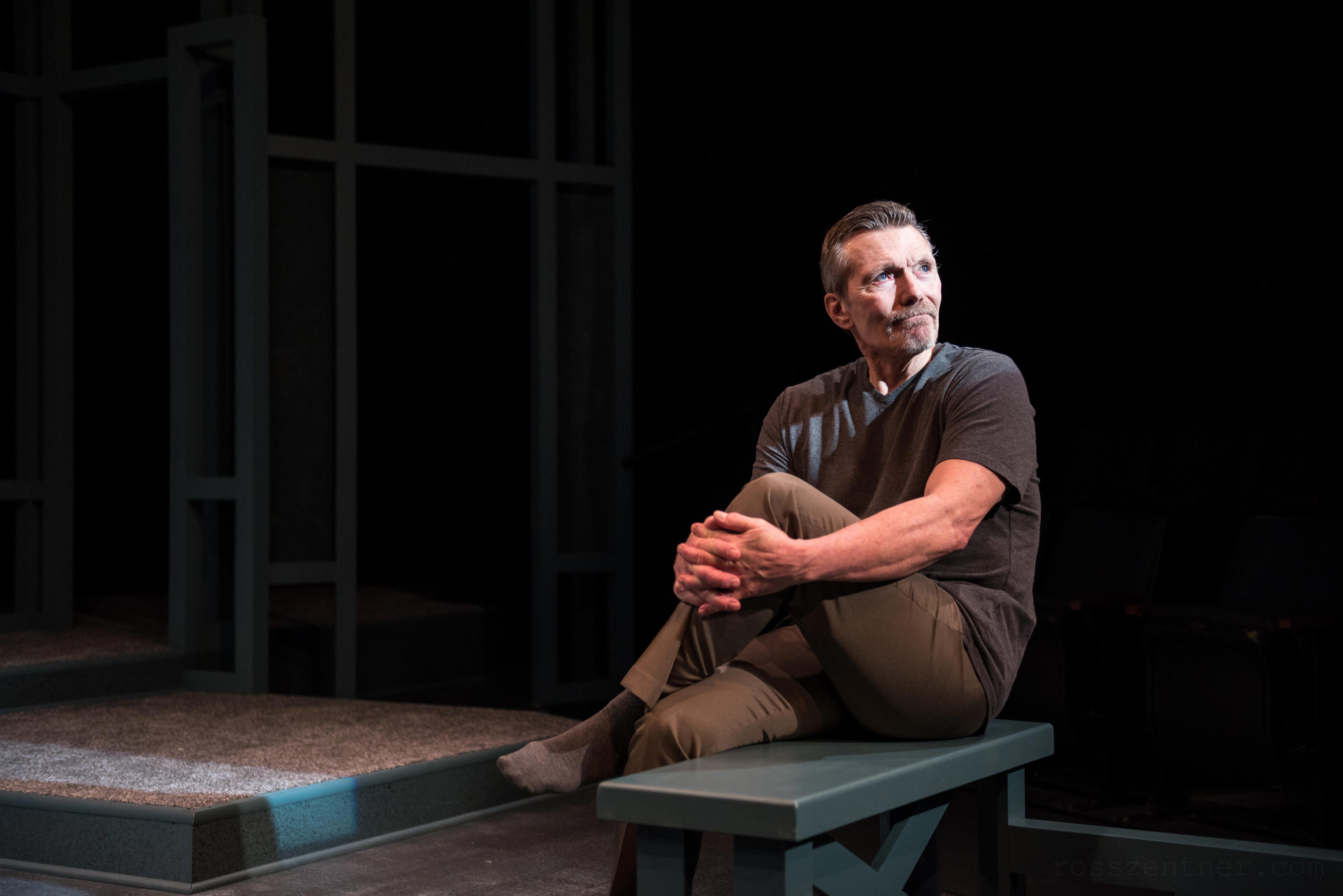 For more than 4 decades, Jonathan Smoots was a force in Wisconsin theater