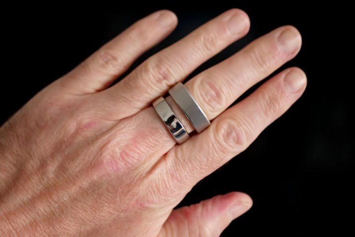 I wore the Oura Ring 4 and RingConn Gen 2 Air. Here’s the one to buy