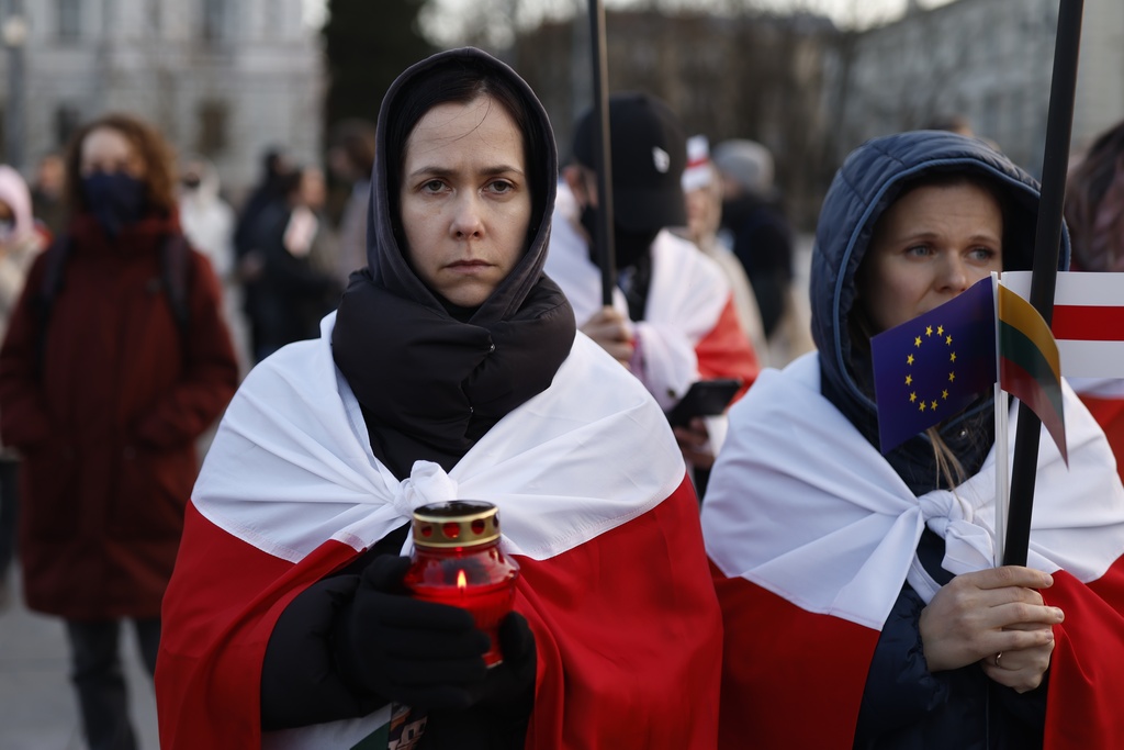Authoritarian leader of Belarus is sworn for a 7th term and tells his ...