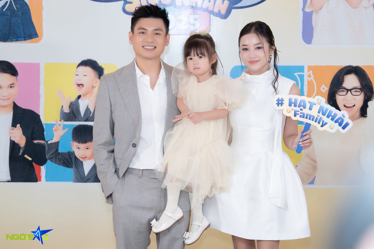 Biểu cảm gây chú ý của bé Pam nhà Salim