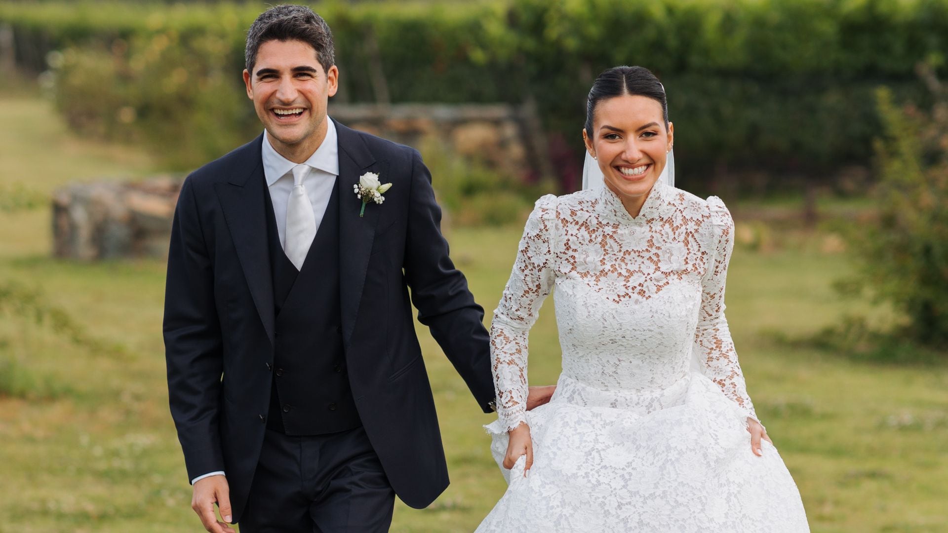 Lorena, la novia del vestido de encaje inspirado en Grace Kelly que ...