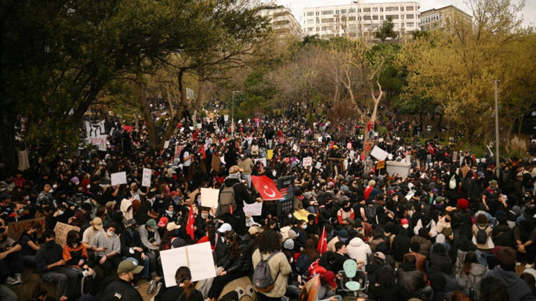 Xiaomi SU7's 5-Star Crash Rating: This Is China's Safest Car