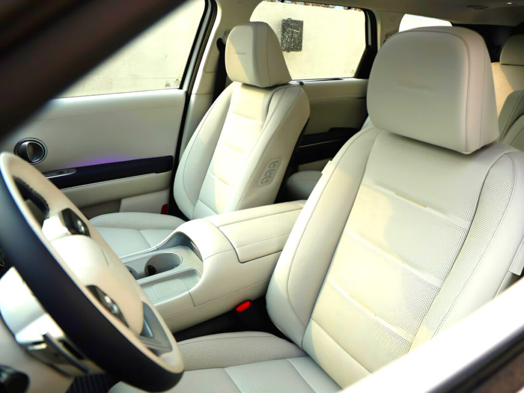 Hyundai’s Palisade Hybrid Delivers 334 HP and 34 MPG—Set to Launch Soon