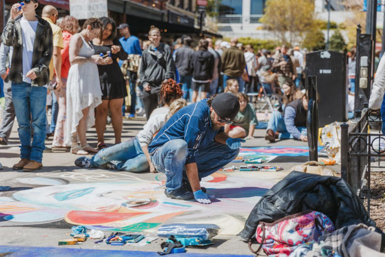 Artists to bring Downtown Knoxville to life for annual Dogwood Arts ...