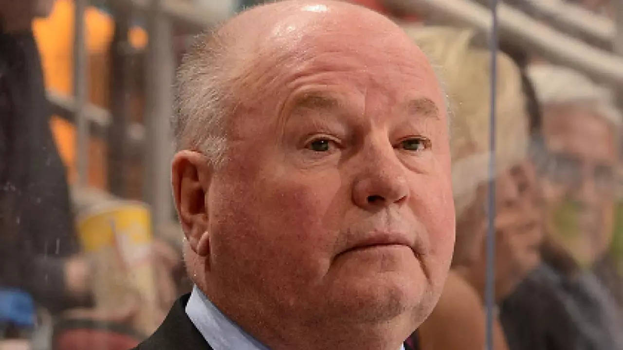 "Sheldon just came up and buried him" Bruce Boudreau slams Sheldon ...