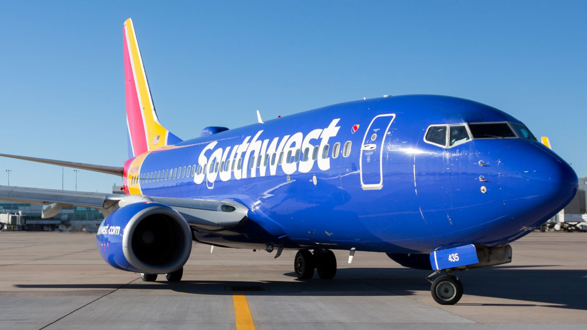 SWA flight diverts to DFW, five hours later completes 10-minute leg to ...