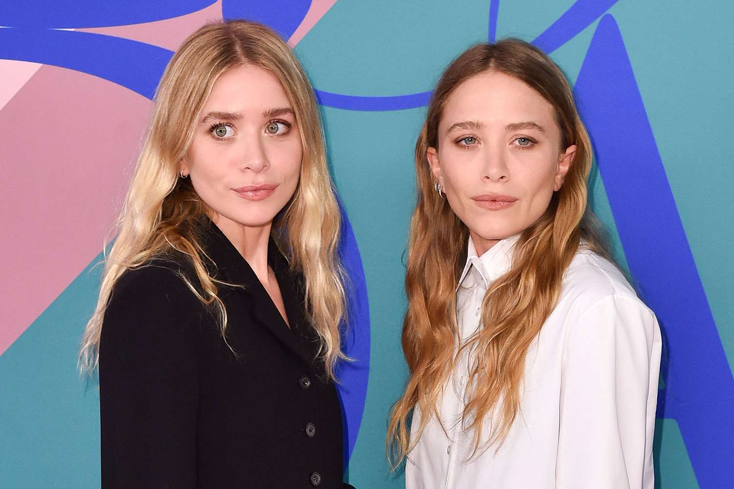Mark-Kate and Ashley Olsen's Hairstylist Reveals Secret to the Sisters' Signature Waves and How ...