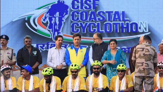 MS Dhoni attends CISF mega cyclothon, says everyone can contribute to ...