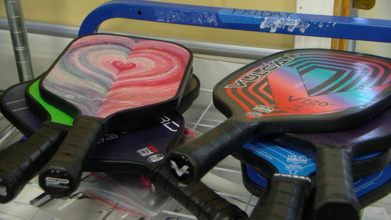 Pickleball 901 opening at Poplar Plaza