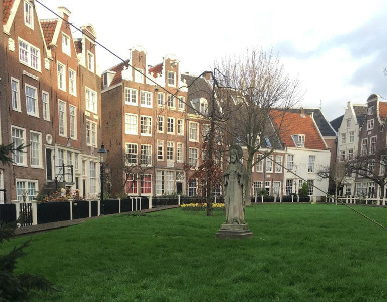 15 fun & interesting things to do in Amsterdam