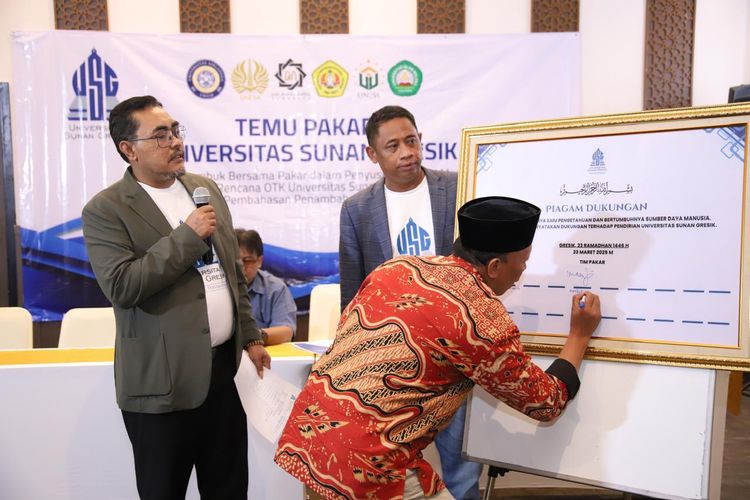 Gus Jazil Dirikan Perguruan Tinggi di Gresik