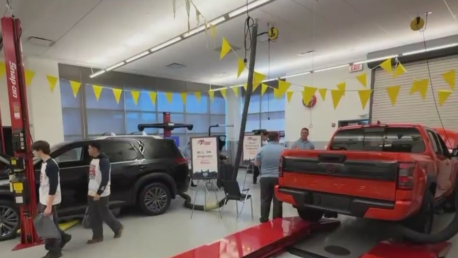 New York students take part in automotive technology competition