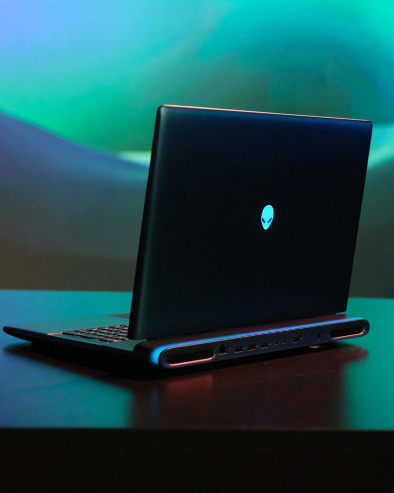 Alienware's new Area 51 gaming laptops are officially available