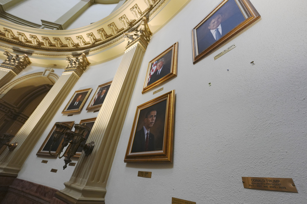 A new Trump portrait for Colorado's Capitol could take time after one ...