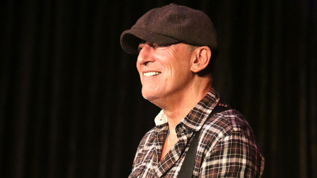 Bruce Springsteen praises Stephen Graham for portrayal of his late father