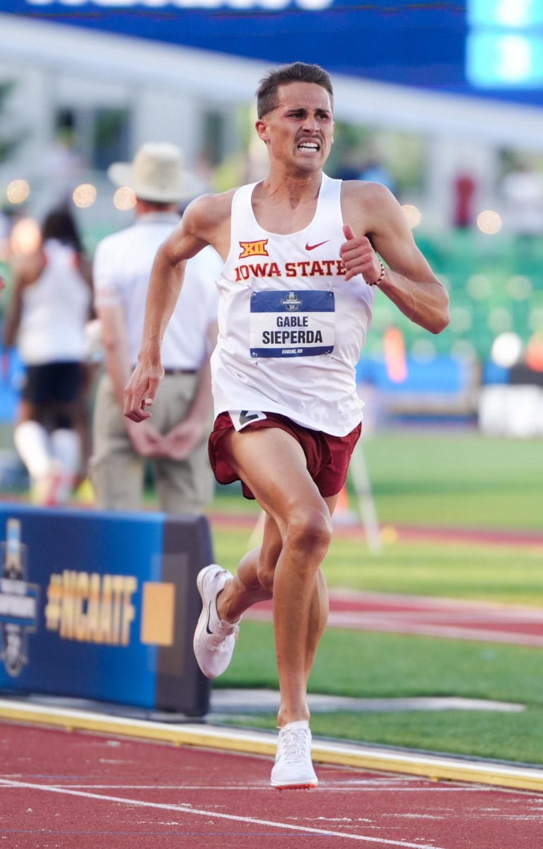 Mile posts: Items on Shelby Houlihan, Gable Sieperda, Cody Baele, Stan ...