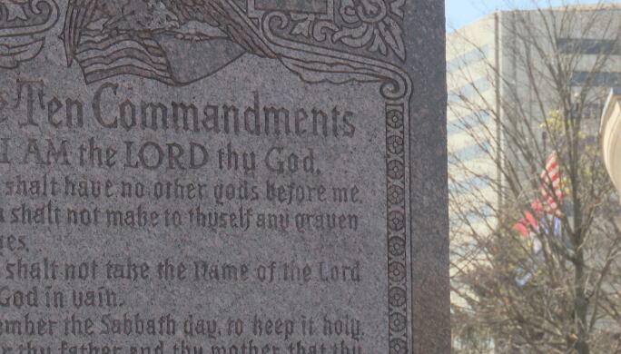 Clergy members, high school student oppose bill to require Ten ...