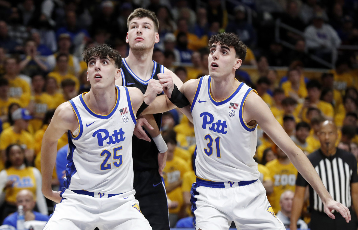 Pitt Basketball Loses 2 Big Players To The Transfer Portal