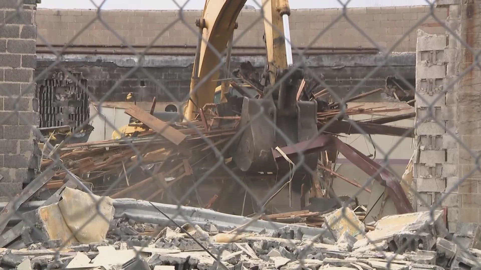 Voelker's Bowling Alley demolition underway