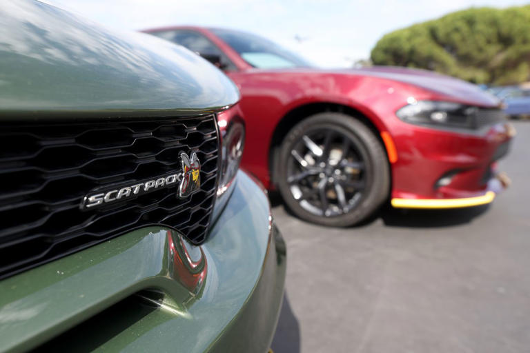 Lawsuit Claims Salesperson Was Drunk in Deadly Dodge Challenger Test ...