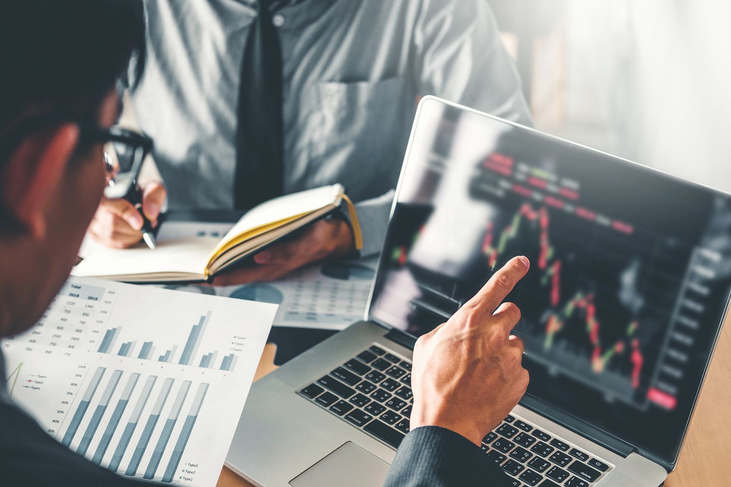 Gross margin vs. operating margin: Key differences explained