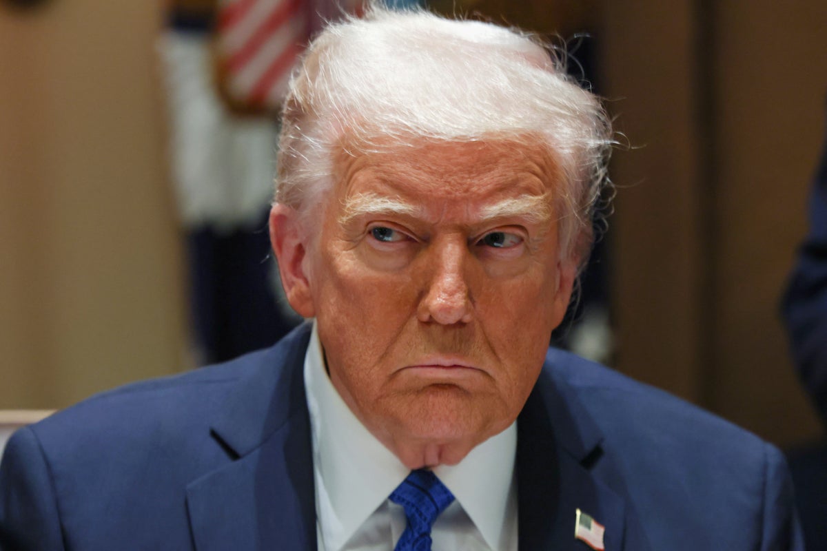 Trump blames ‘employee’ for Signalgate and ‘billionaires on left’ for ...