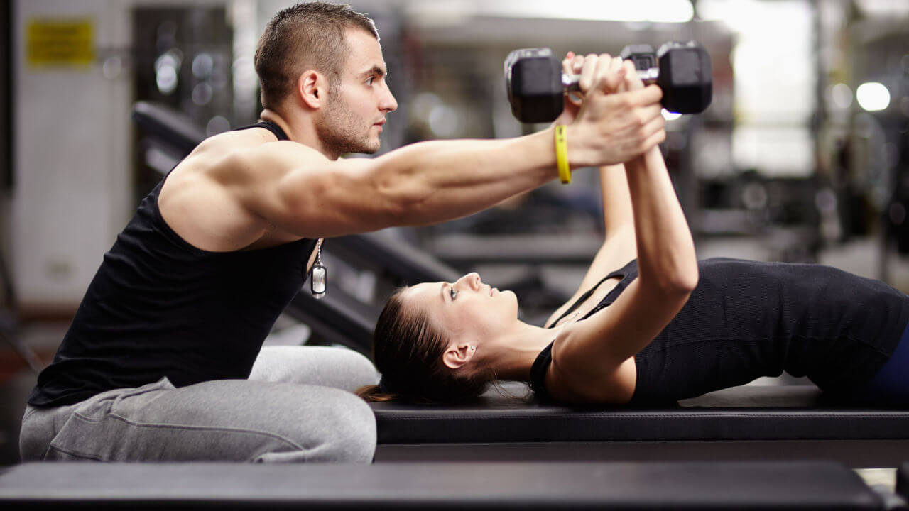 Treino ideal para um iniciante: os primeiros passos na academia