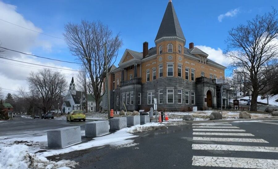 Haskell library opens Canadian side entrance; More restrictions coming ...