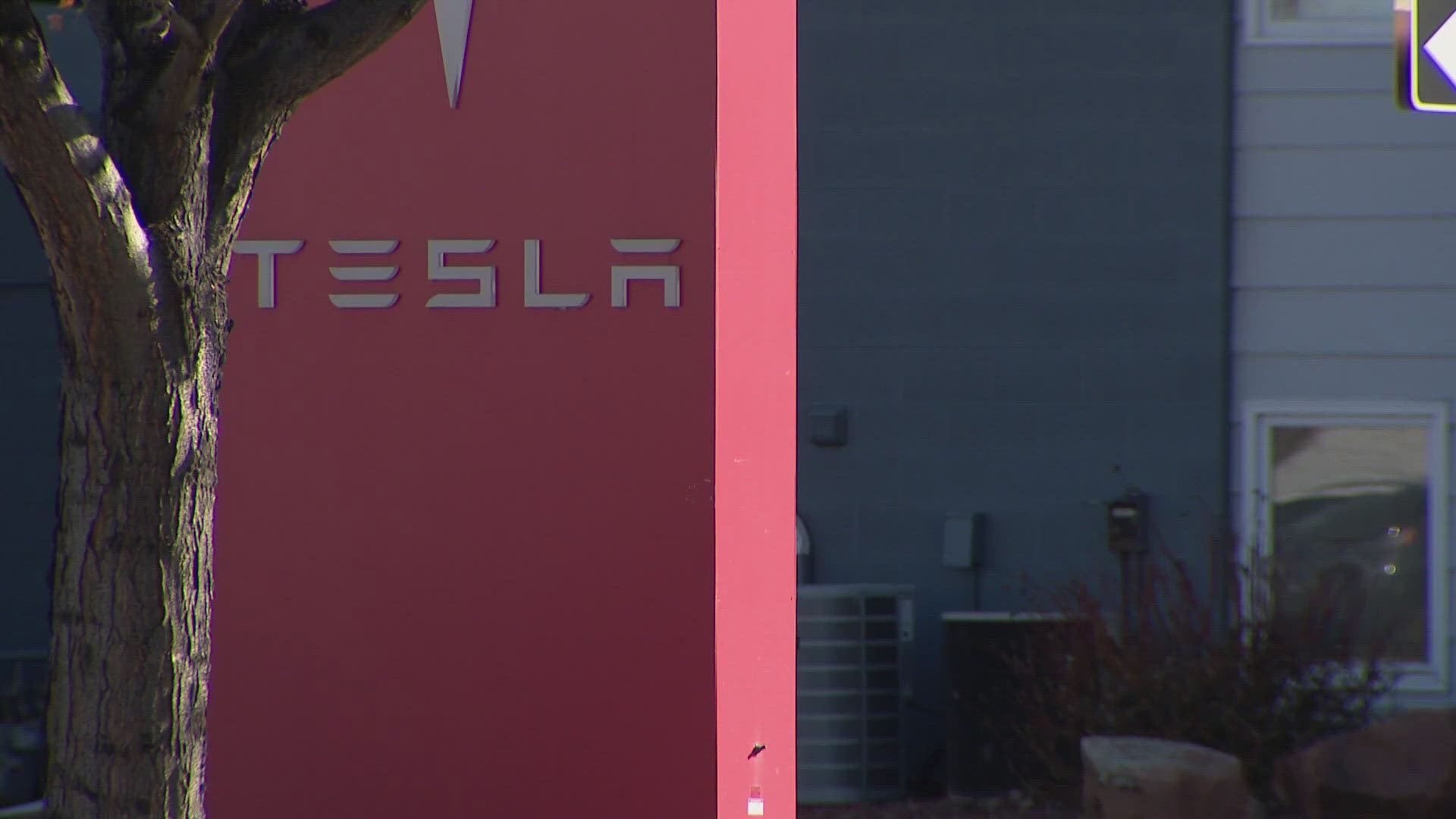 FBI launches task force to review attacks on Tesla