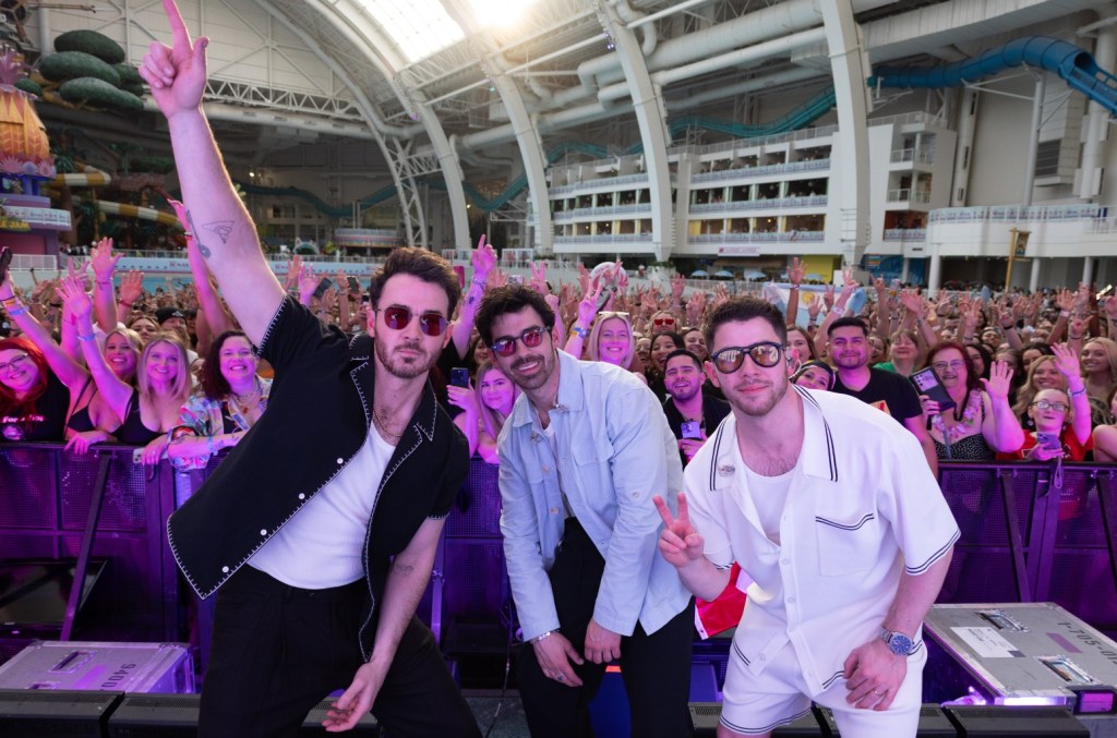 Jonas Brothers Reflect on 20 Years of Music (And Share Their Thoughts ...