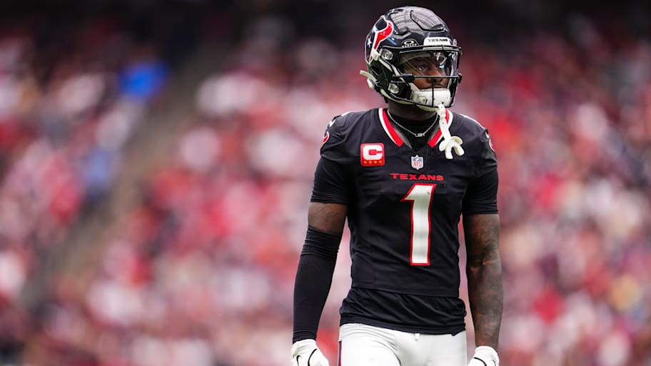 NFL free agency grade: Drake Maye finally finds a running mate in ...