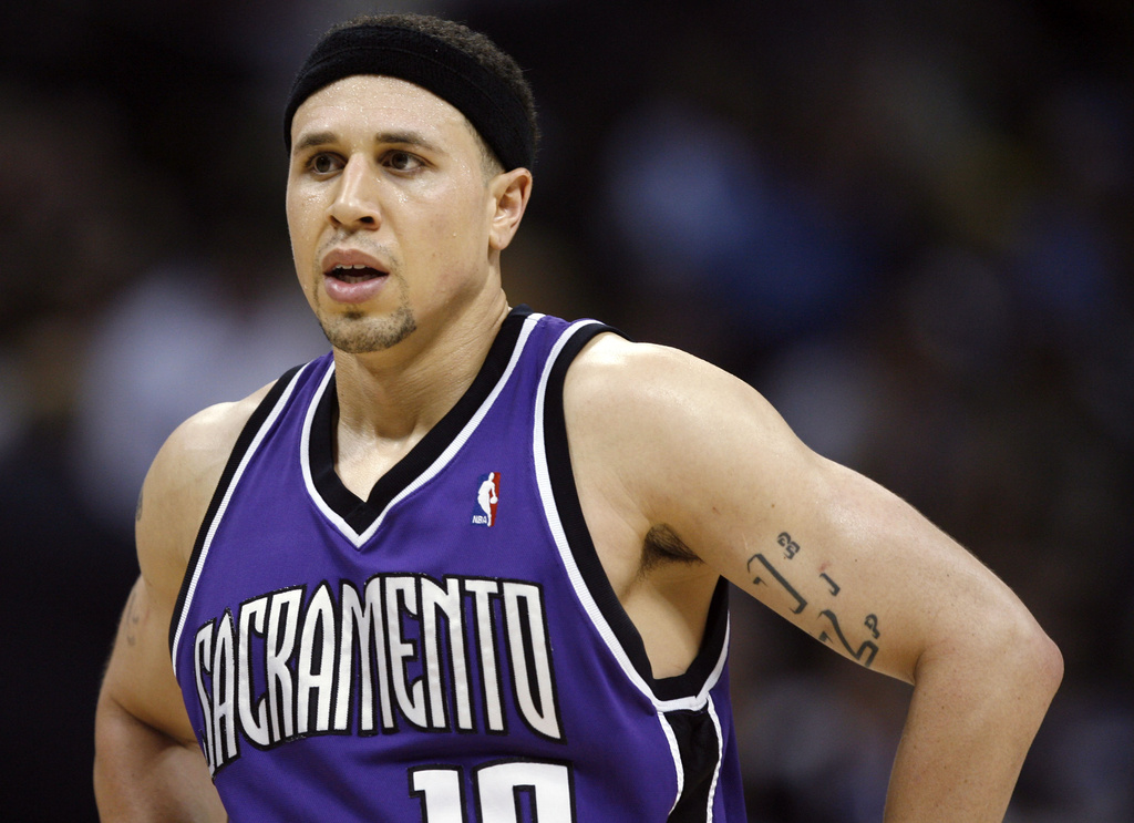 Sacramento State hires former NBA star Mike Bibby as new basketball coach