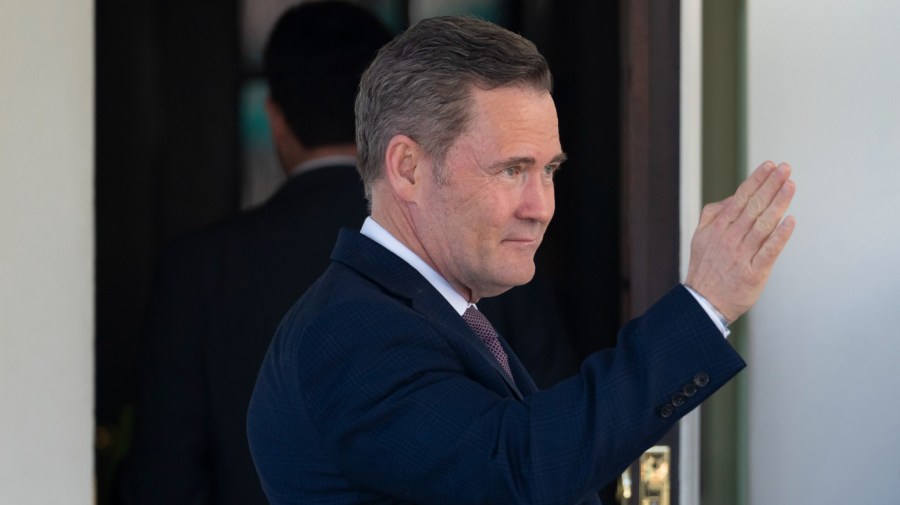 Waltz attacks Atlantic journalist over war plan chat, says they ‘never met’